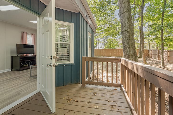 Duke Snuggle Bunker 1br | Fenced House - Durham, NC