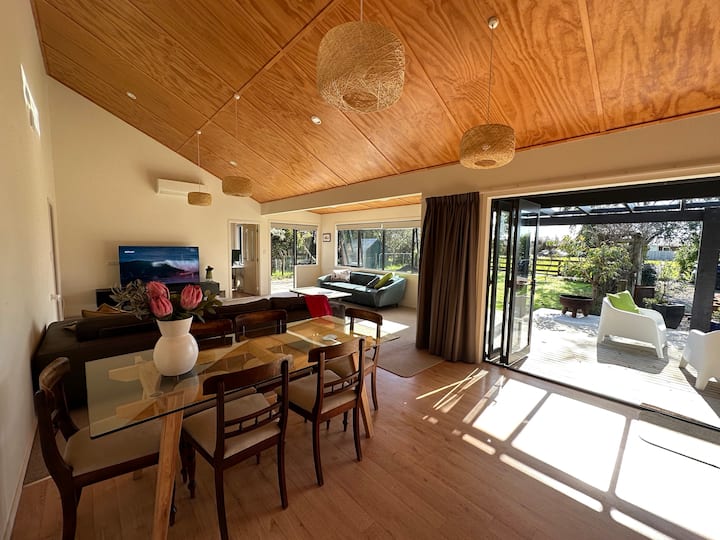 Great Location With Two Bathrooms - Waipu