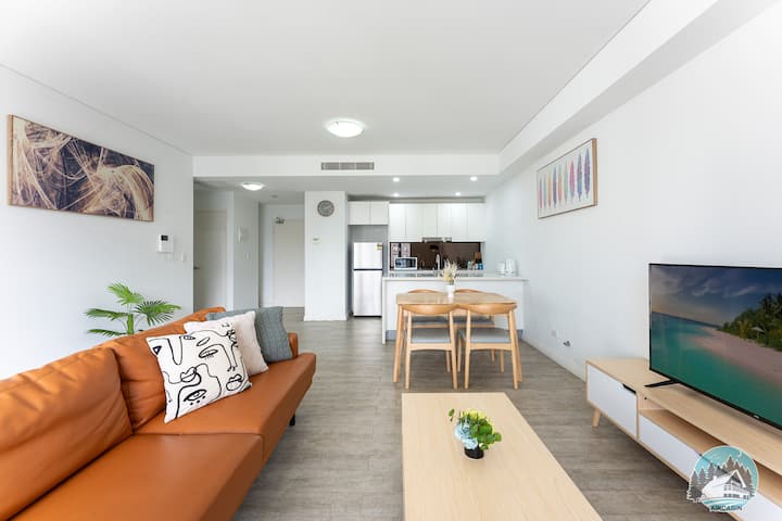 Modern Rosebery 2br Retreat | Ensuite + Parking - Rosebery