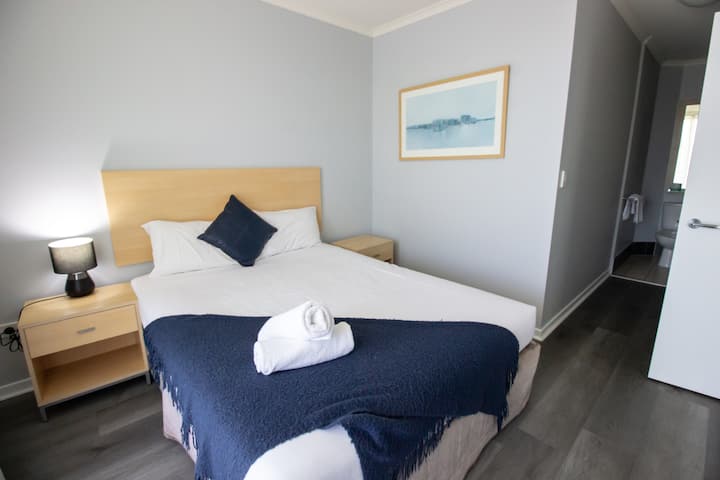 Unit 1020 -Three Bedroom Apartment - Caloundra