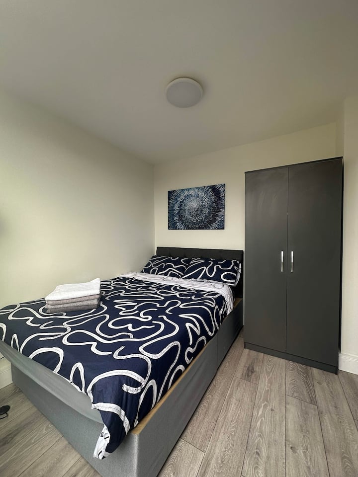 Home-like 1-br Flat In Victoria - London