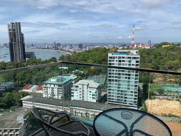 Square Shaped Studio On 25 Floor - Pattaya