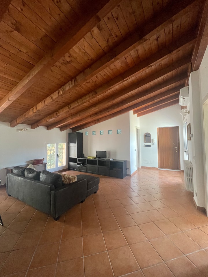 Apartment With Terrace - Central Station - Milan
