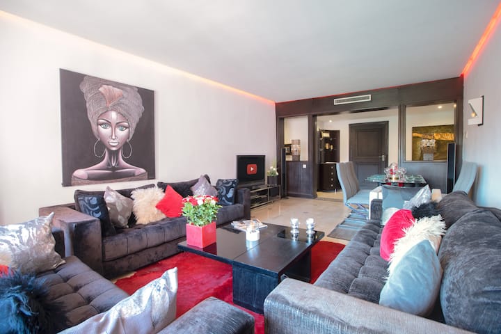 Appart Haut Standing+ Piscine+emplacement Idéal - Marrakech
