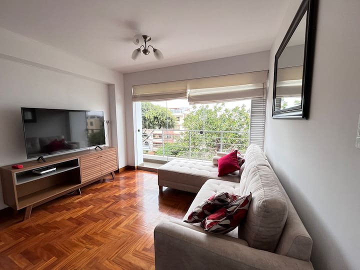 Departamento En San Miguel - Peru