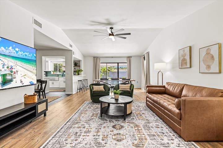 Dreamy 3/2 Pool Home Near Siesta - Sarasota, FL