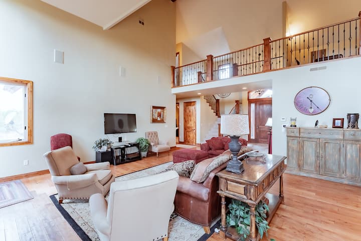 Zion Views- Deer Haven Lodge +Resort Access - Zion National Park