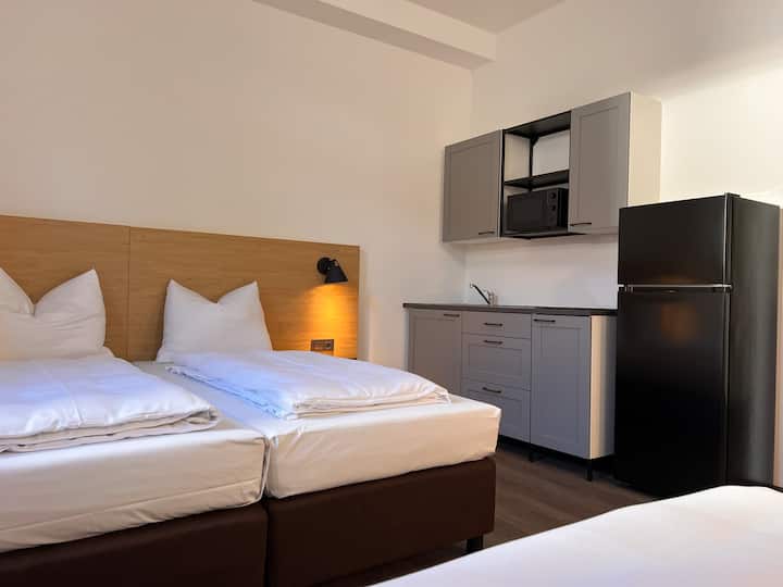 Studio Apartment L Mit Küche Für 2 Personen - Landshut