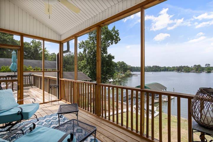 7 Bedroom Lakefront Home/gaming Room - Lake Badin - North Carolina