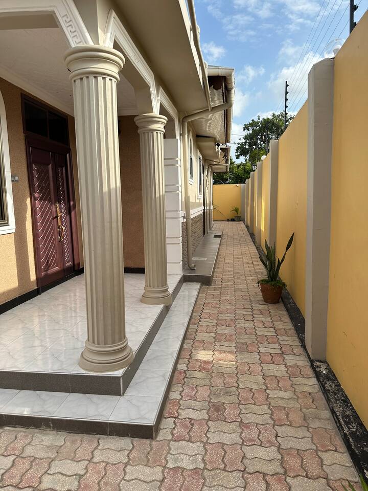 3 Bedroom House Near The Airport - Zanzibar - Sansibar