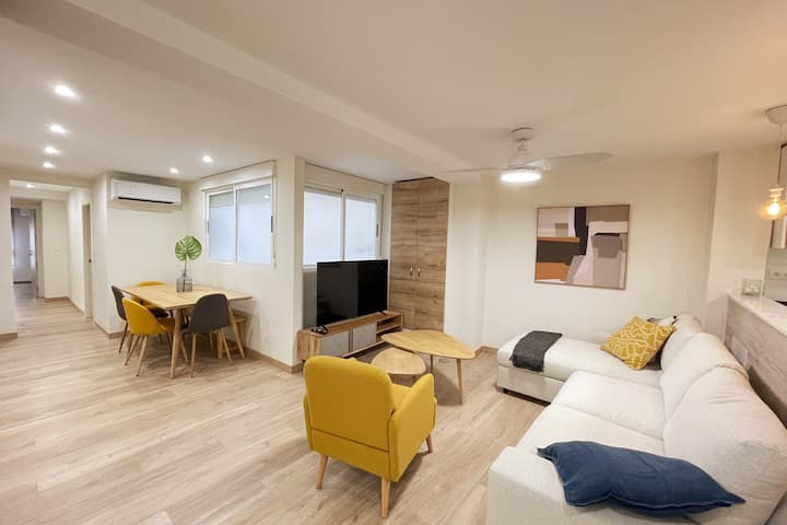 Lemon & Blue -City Centre-new-groups - El Palmar