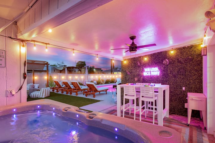 Pink Slice Of Heaven! Heated Pool, Hot Tub, Vibes! - Scottsdale, AZ