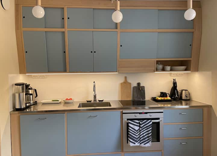 Siisti Design-kolmio Lauttasaaressa, Metro Lähellä - Helsinki