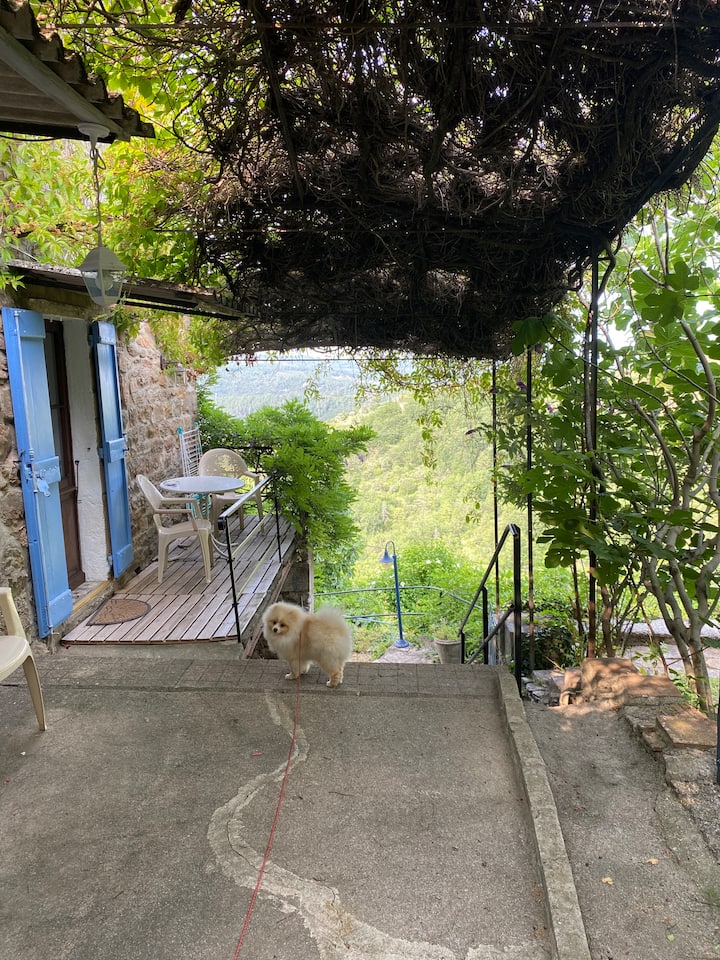 Location De Gîte Pour 4 Personnes - Les Vans