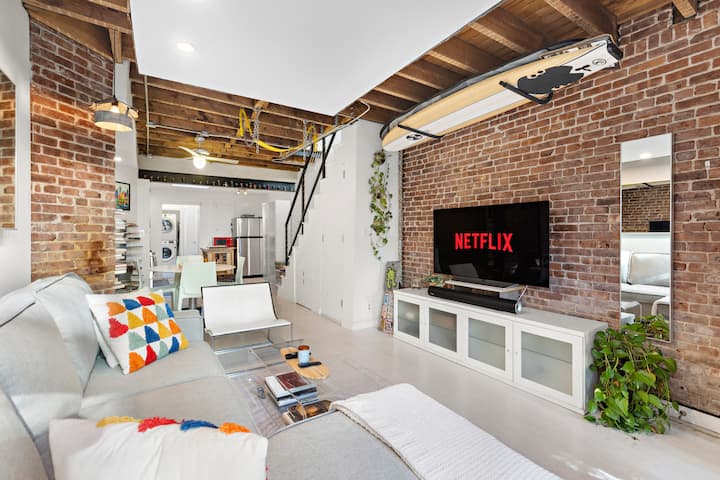 Brooklyn Vibe • 3 Fl Private House • 15 Min To Nyc - West New York, NJ