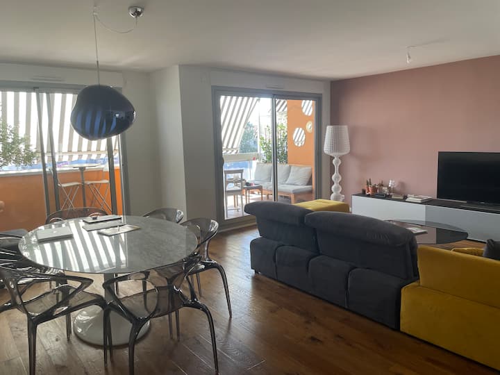 Appart Spacieux Centre Ville - Annemasse