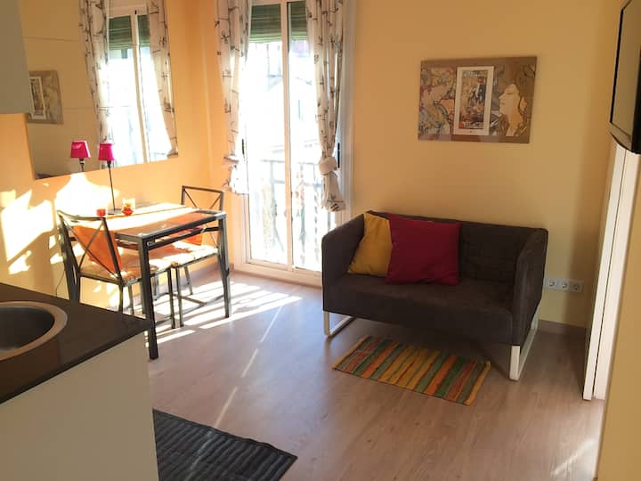 Cosy & Sunny! Heart Of Barcelona -