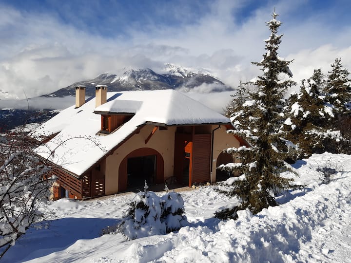 Chalet Familial Vue Lac, Sauna, Ski & Bien-être - Lac de Serre-Ponçon