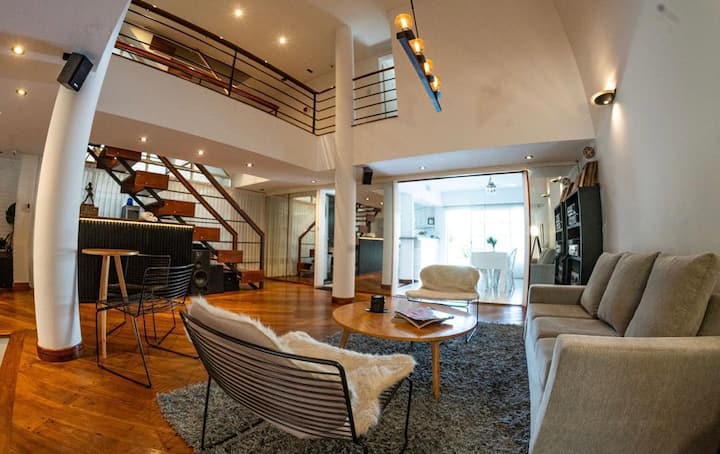 Casa De Lujo Con Pileta Totalmente Equipada - Rosario