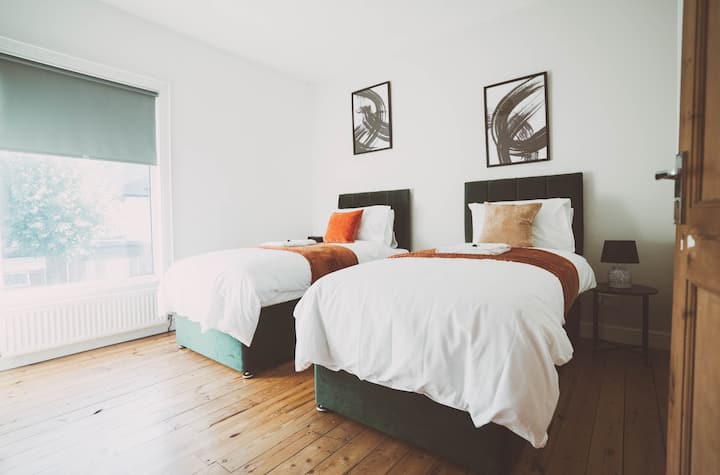 5beds 2baths Comfortable Homely Digs Nr Amenities - Coventry