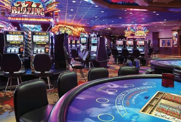 South Lake Tahoe Has Casinos & A Vibrant Nightlife - South Lake Tahoe, CA