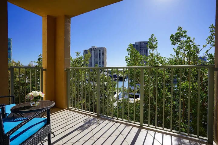 Aventura - Miami Frente A La Bahía De Biscayne - Aventura, FL