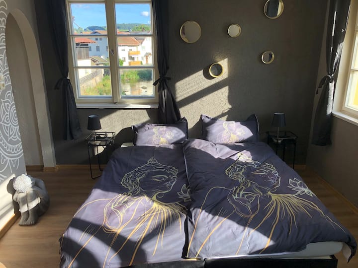 Gästezimmer Zur Brücke "Buddha" - Zwiesel