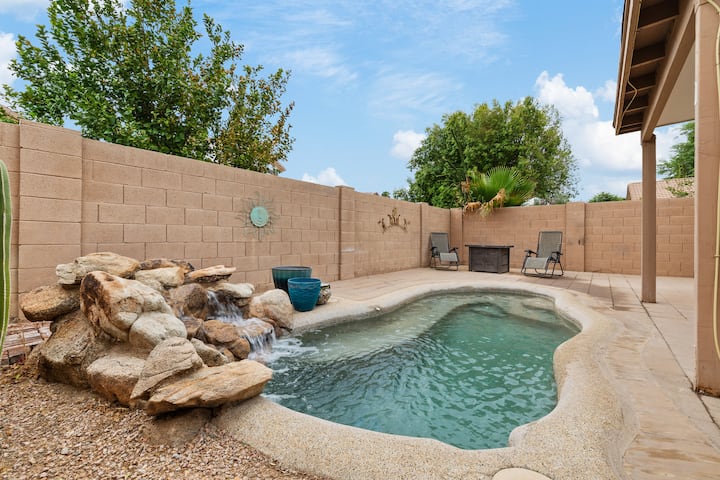 *Pool* 2br/2ba Home - Perfect For Long Stays - Chandler, AZ
