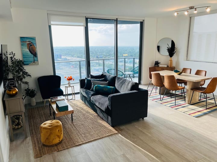 Alluring And Homey Place In Midtown! - Miami, FL