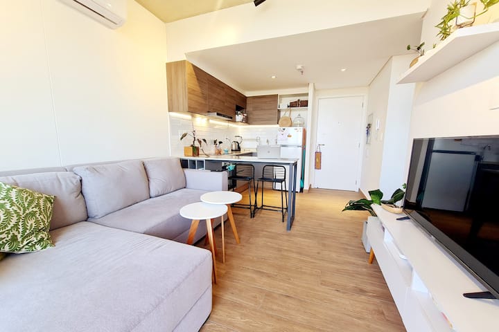 Refugio Urbano En Villa Morra - Paraguay