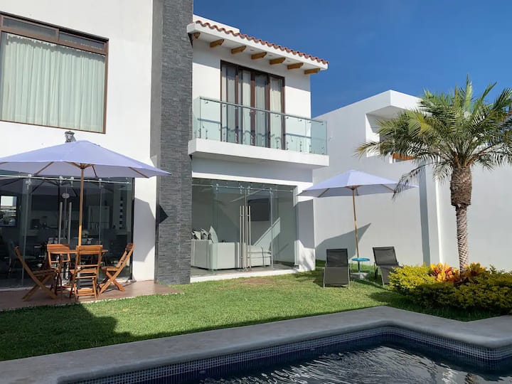 Casa More Con Alberca, Jacuzzi, Climatizada - Tequesquitengo