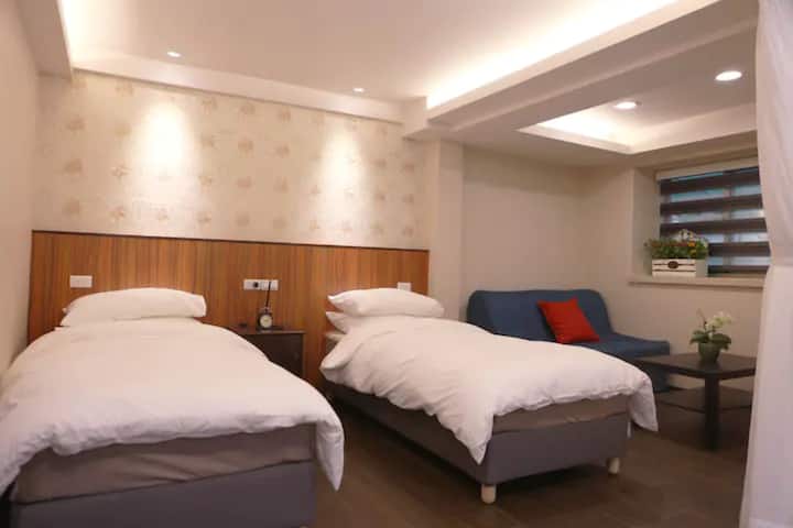 Great Location For You To Stay In Taipei - Taipei Railway Station