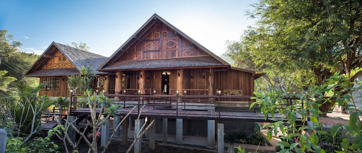 Exotic Wooden Style Thai Villa - Mae Wang District
