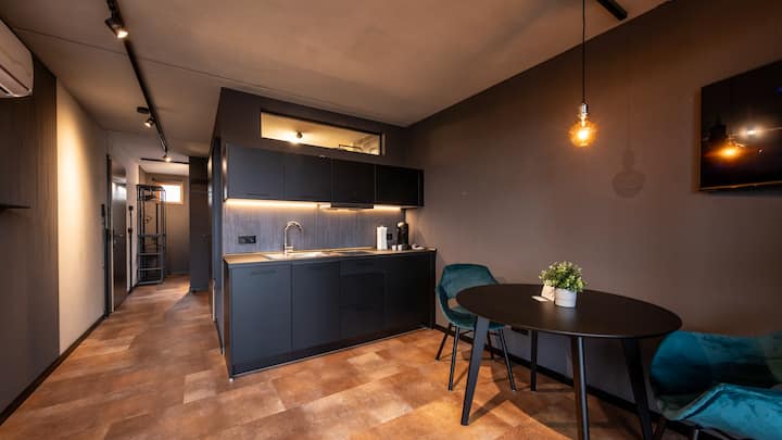 New Industrial-style Apartments (Short-/longstay) - Heilbronn