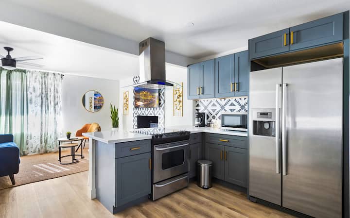 Luxury House | 10 Min To Strip | Las Vegas, Nevada - Henderson, NV