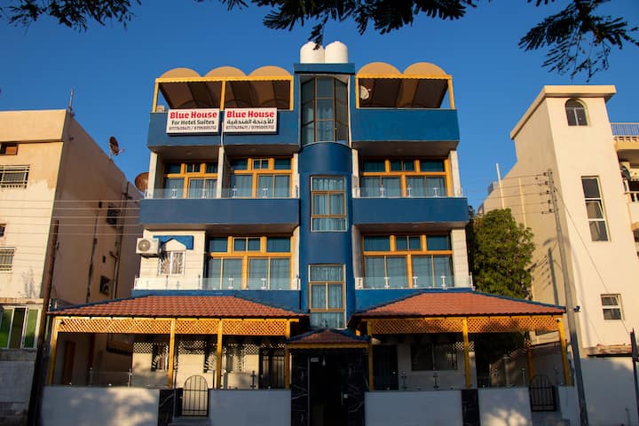 Lovely Suite With 3 Bedrooms - Áqaba