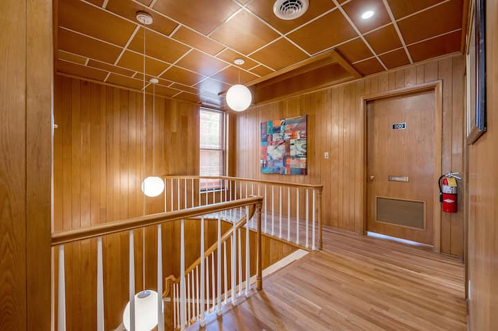 Historic Downtown Apt. #2 - Lexington, KY