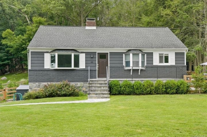 Pet Friendly/newly Renovated/raised Ranch - Brewster, NY