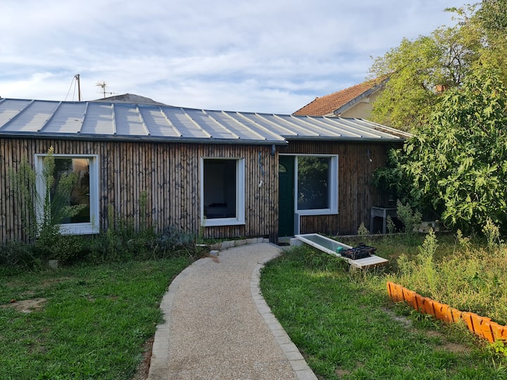 Dépendance-appart Dans Maison - Montgeron