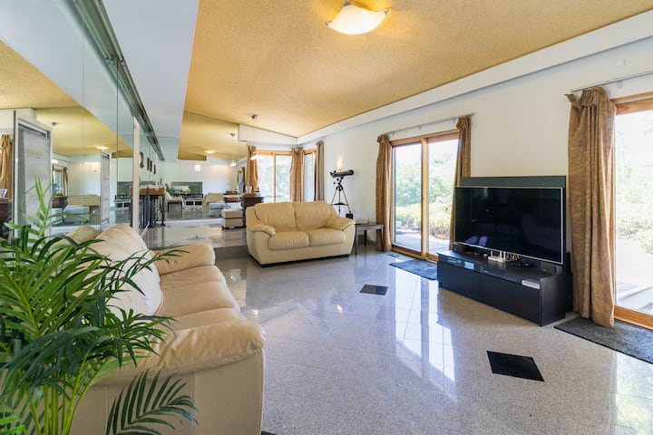 Urban Oasis-lake/beach/boat In City. 8-12.30 D +. - Bloomfield Township, MI