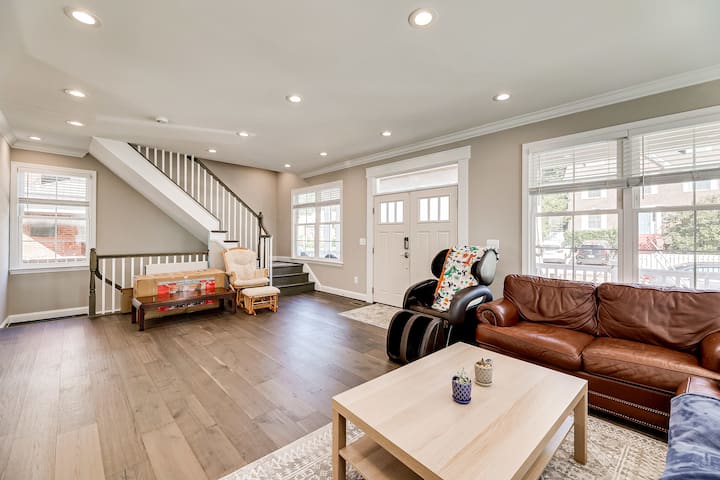 Filmore House- Unit 2 - Arlington, VA