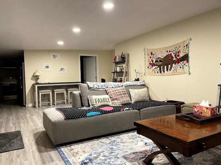 Cozy 1br Apartment - Grants Pass, OR