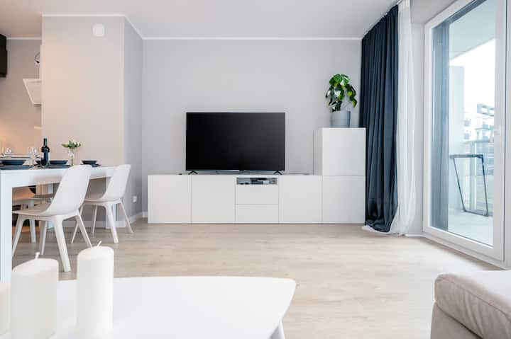 Manufaktura Suites - 72m2, Parking, Playstation - Łódź