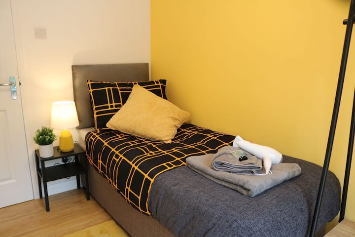 Elegant Room In A Stylish House - 米爾頓凱恩斯