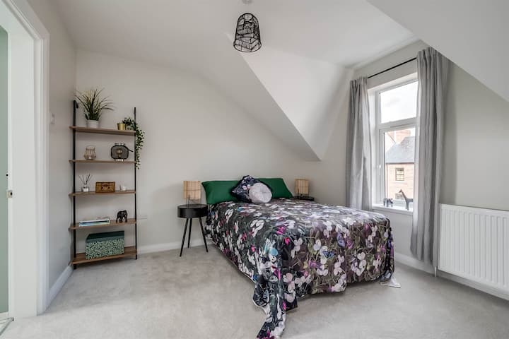Nola House - Like Hotel Room - Belfast