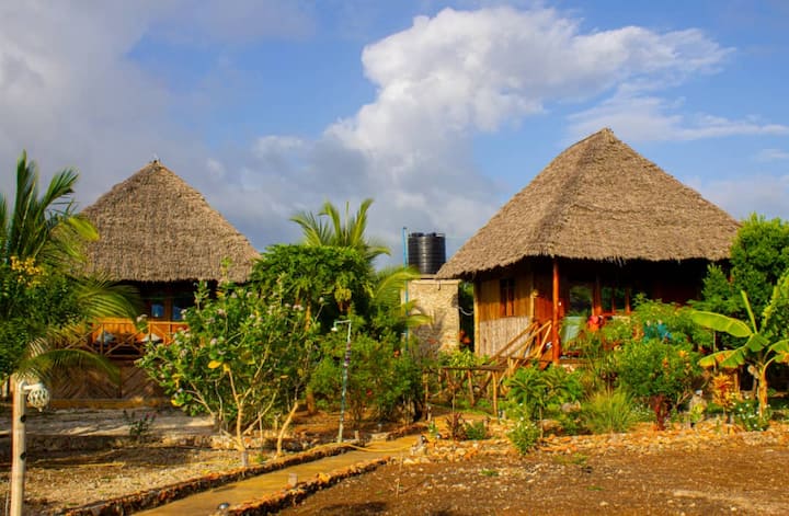 Jambiani Wooden House - Zanzibar Archipelago
