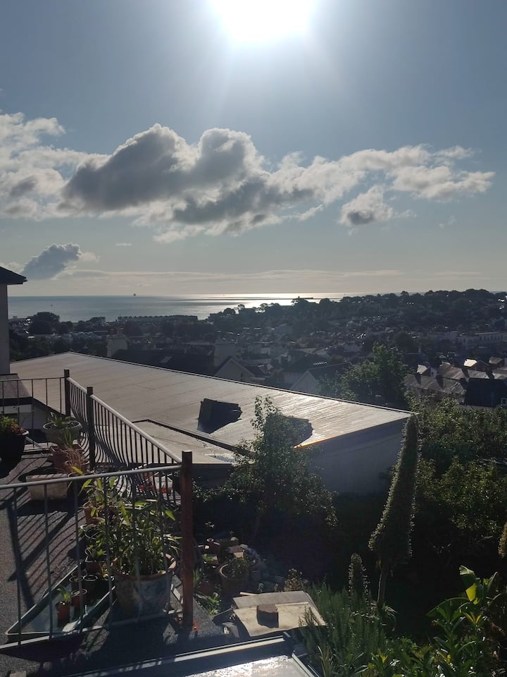 Stunning Views Paignton, Comfortable Modern Home. - Brixham