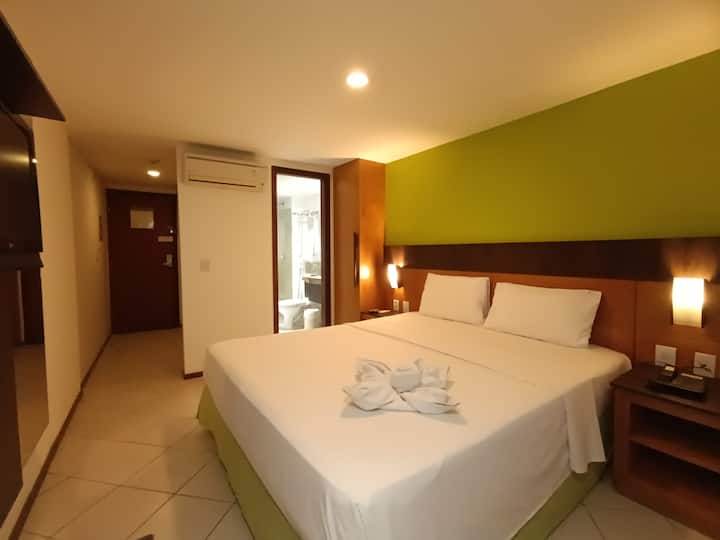 Conforto E Localização: Suíte Acolhedora Em Natal - Natal