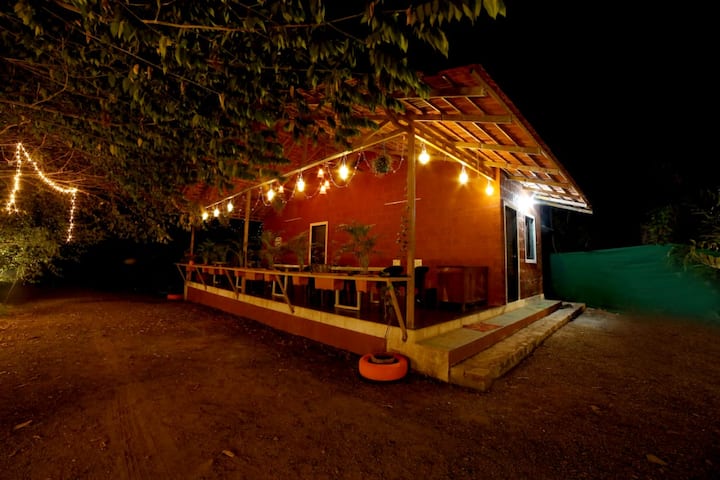 Hrishivan Resort Rooms Nagaon - Alibag