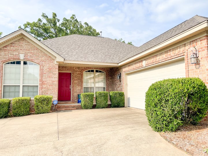 Serene 3br Home Near 5 Hospitals - リトルロック, AR